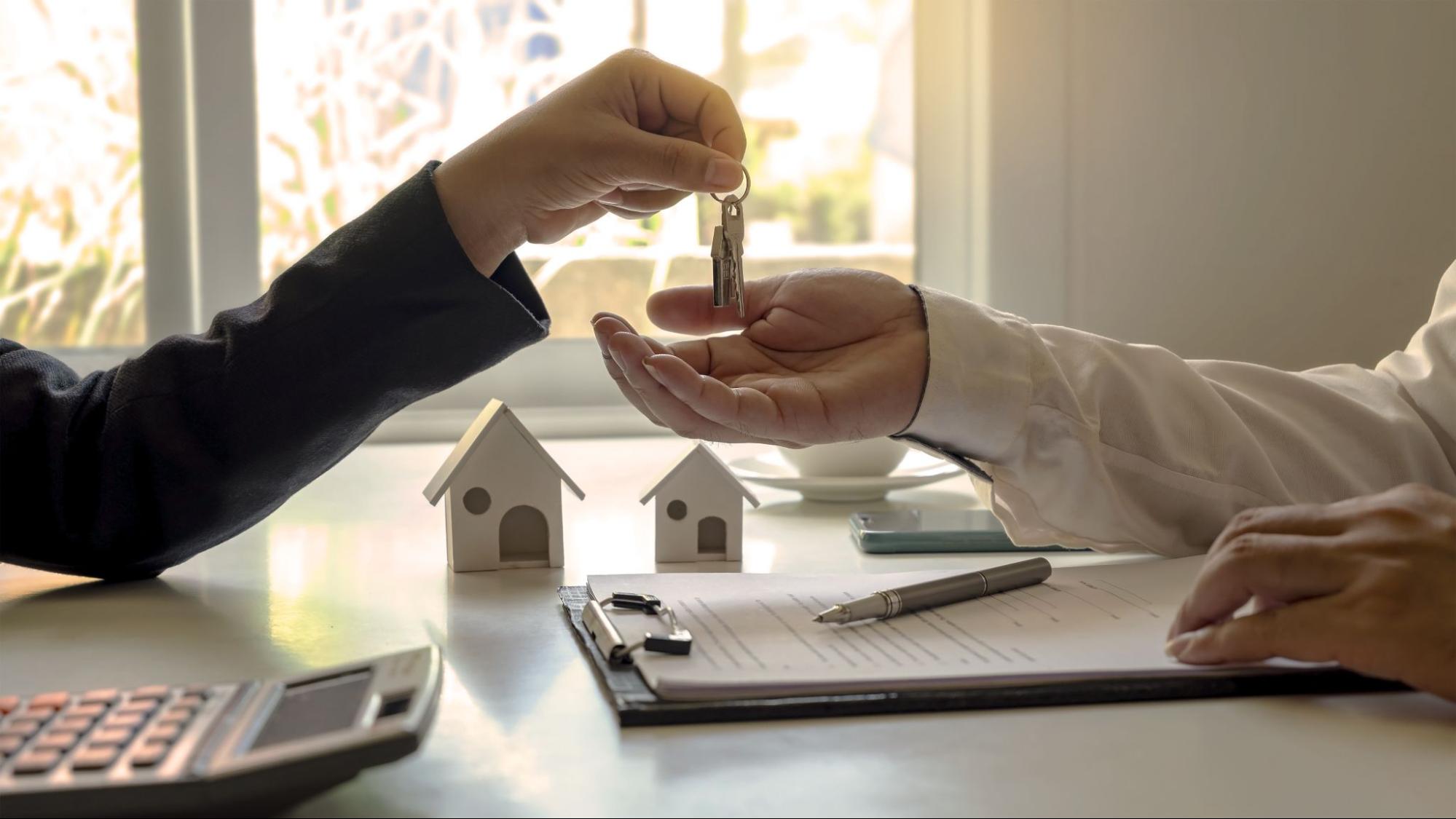 Negative Cash Flow vs. Selling at a Loss - KM Home Buyers